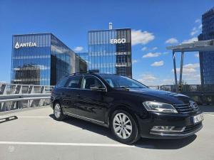 Black Volkswagen Passat 2011 in Vilnius, with an engine capacity of 1.60 L and mileage of 274 thousand km for 5000 €, photo 3 on AUTOMOTO.COM.LV