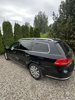Black Volkswagen Passat 2011 in Kaunas, with an engine capacity of 1.97 L and mileage of 169 thousand km for 4200 €, photo 10 on AUTOMOTO.COM.LV