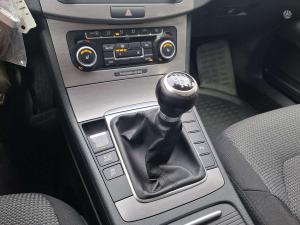 Black Volkswagen Passat 2011 in Vilnius, with an engine capacity of 1.80 L and mileage of 202 thousand km for 3850 €, photo 16 on AUTOMOTO.COM.LV