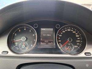 Black Volkswagen Passat 2011 in Vilnius, with an engine capacity of 1.80 L and mileage of 202 thousand km for 3850 €, photo 22 on AUTOMOTO.COM.LV