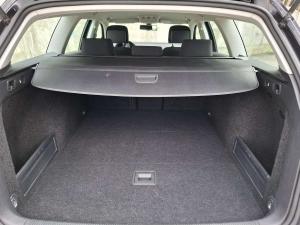 Black Volkswagen Passat 2011 in Vilnius, with an engine capacity of 1.80 L and mileage of 202 thousand km for 3850 €, photo 28 on AUTOMOTO.COM.LV