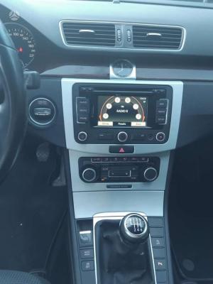 Black Volkswagen Passat 2011 in Vilnius, with an engine capacity of 2.00 L and mileage of 315 thousand km for 4100 €, photo 11 on AUTOMOTO.COM.LV