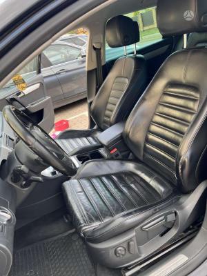 Melns Volkswagen Passat 2011 Tauragė, ar dzinēja tilpumu 1.97 L un nobraukumu 276 tūkst. km par 5500 €, foto 10 vietnē AUTOMOTO.COM.LV