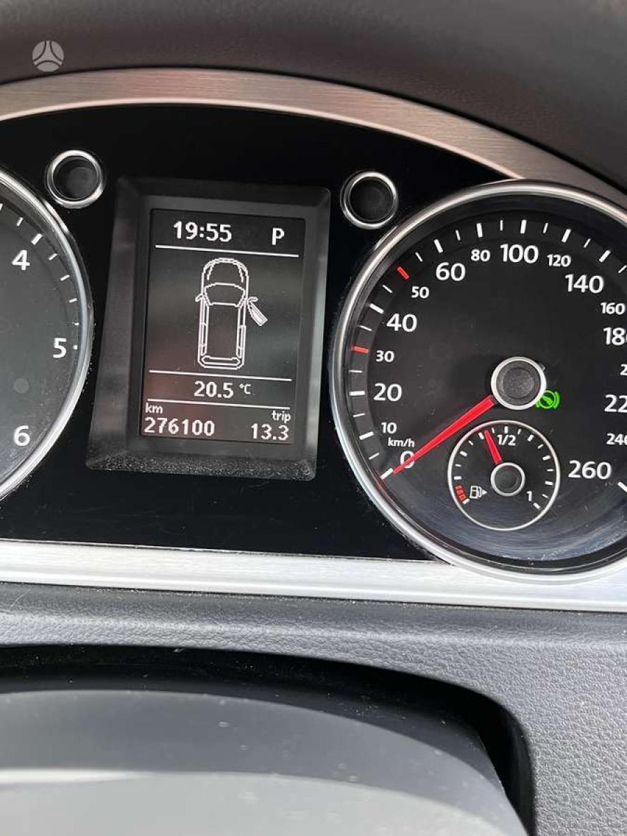 Melns Volkswagen Passat 2011 Tauragė, ar dzinēja tilpumu 1.97 L un nobraukumu 276 tūkst. km par 5500 €, foto 14 vietnē AUTOMOTO.COM.LV