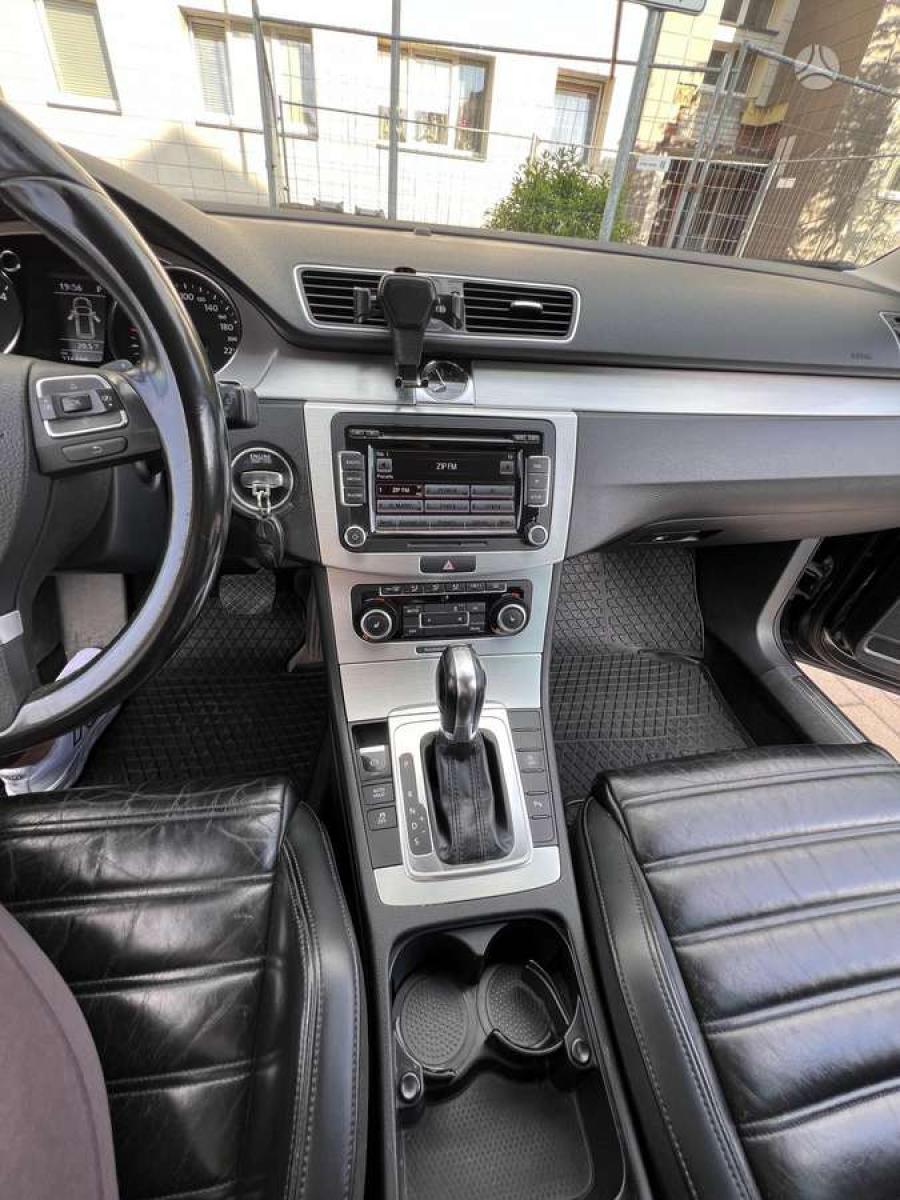 Melns Volkswagen Passat 2011 Tauragė, ar dzinēja tilpumu 1.97 L un nobraukumu 276 tūkst. km par 5500 €, foto 16 vietnē AUTOMOTO.COM.LV