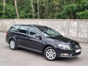 Melns Volkswagen Passat 2011 Viļņa, ar dzinēja tilpumu 1.80 L un nobraukumu 202 tūkst. km par 3800 €, foto  vietnē AUTOMOTO.COM.LV