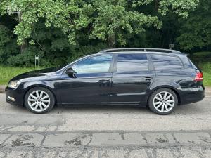 Melns Volkswagen Passat 2011 Alīta, ar dzinēja tilpumu 1.60 L un nobraukumu 327 tūkst. km par 2700 €, foto 4 vietnē AUTOMOTO.COM.LV