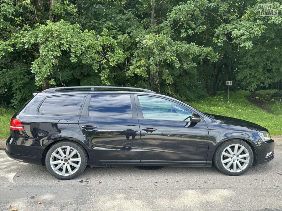Melns Volkswagen Passat 2011 Alīta, ar dzinēja tilpumu 1.60 L un nobraukumu 327 tūkst. km par 2700 €, foto 8 vietnē AUTOMOTO.COM.LV