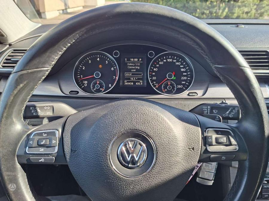 Melns Volkswagen Passat 2011 Ukmergė, ar dzinēja tilpumu 1.40 L un nobraukumu 264 tūkst. km par 3999 €, foto 8 vietnē AUTOMOTO.COM.LV