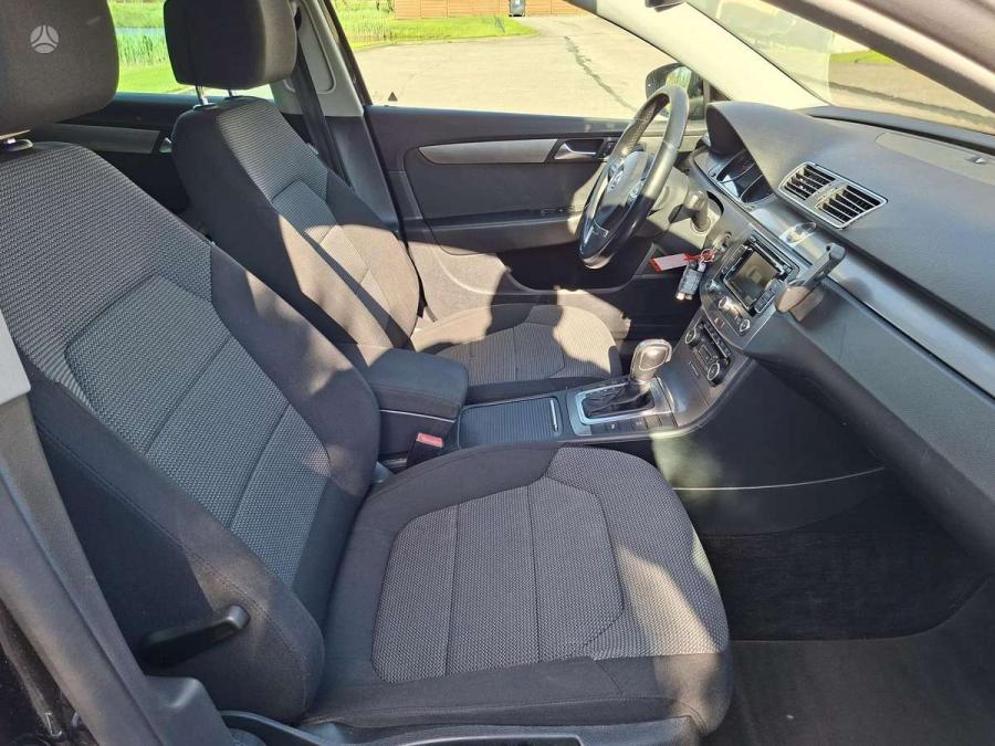 Melns Volkswagen Passat 2011 Ukmergė, ar dzinēja tilpumu 1.40 L un nobraukumu 264 tūkst. km par 3999 €, foto 14 vietnē AUTOMOTO.COM.LV