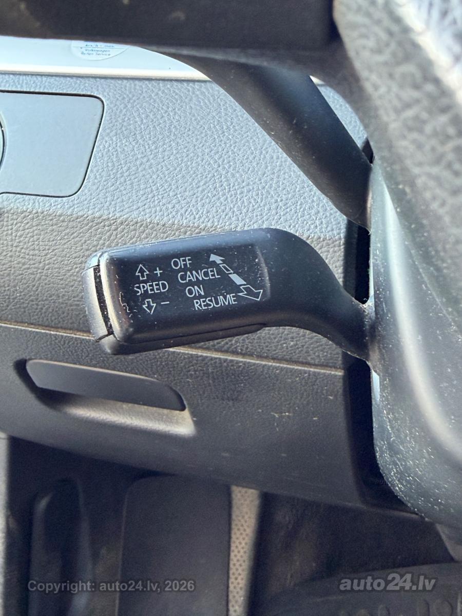 Melns Volkswagen Passat 2011 Tallina, ar dzinēja tilpumu 2.00 L un nobraukumu 0 tūkst. km par 1999 €, foto 8 vietnē AUTOMOTO.COM.LV