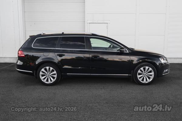 Black Volkswagen Passat 2011 in Tallinn, with an engine capacity of 2.00 L and mileage of 251 thousand km for 5999 €, photo 4 on AUTOMOTO.COM.LV
