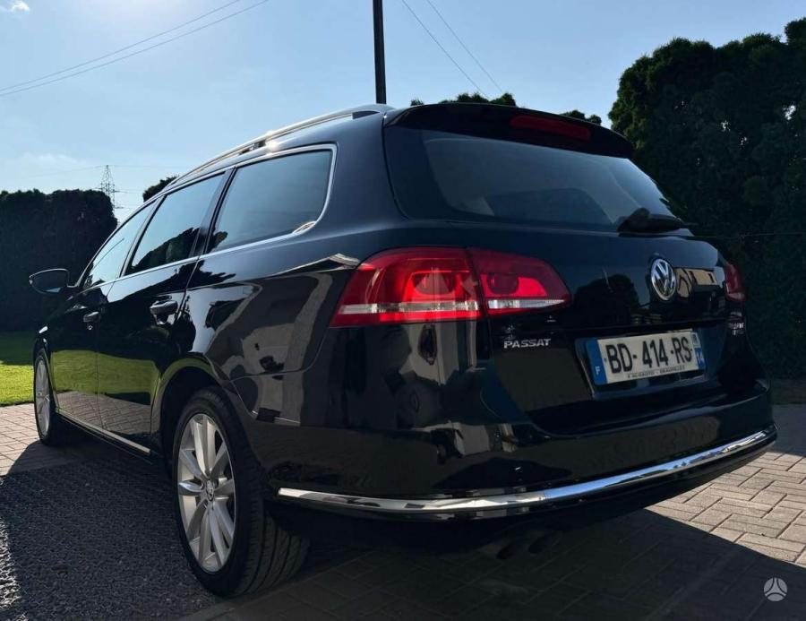 Melns Volkswagen Passat 2011 Kauņa, ar dzinēja tilpumu 1.97 L un nobraukumu 244 tūkst. km par 6700 €, foto 16 vietnē AUTOMOTO.COM.LV