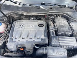 Melns Volkswagen Passat 2011 Tallina, ar dzinēja tilpumu 2.00 L un nobraukumu 0 tūkst. km par 4000 €, foto 22 vietnē AUTOMOTO.COM.LV