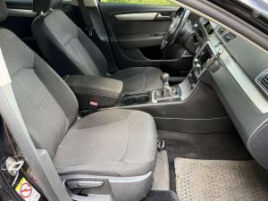 Melns Volkswagen Passat 2011 Trakai, ar dzinēja tilpumu 1.60 L un nobraukumu 198 tūkst. km par 3250 €, foto 11 vietnē AUTOMOTO.COM.LV