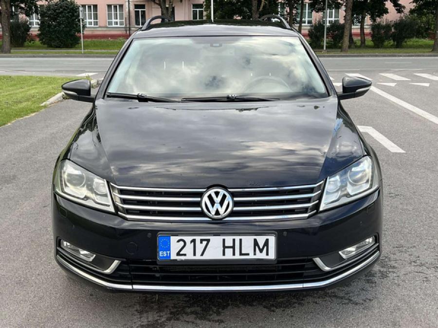 Melns Volkswagen Passat 2011 Narva, ar dzinēja tilpumu 1.60 L un nobraukumu 456 tūkst. km par 1999 €, foto 4 vietnē AUTOMOTO.COM.LV