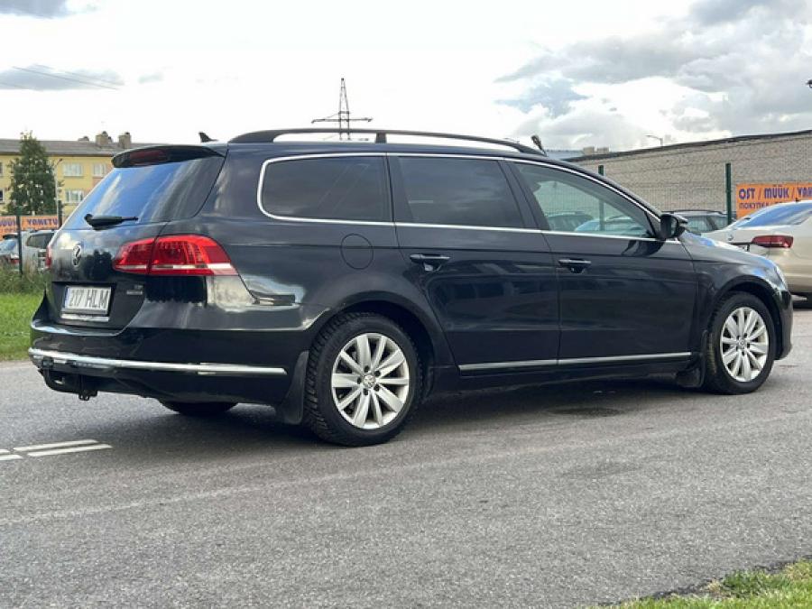 Melns Volkswagen Passat 2011 Narva, ar dzinēja tilpumu 1.60 L un nobraukumu 456 tūkst. km par 1999 €, foto 8 vietnē AUTOMOTO.COM.LV