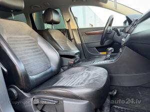 Melns Volkswagen Passat 2011 Tallina, ar dzinēja tilpumu 2.00 L un nobraukumu 0 tūkst. km par 2499 €, foto 14 vietnē AUTOMOTO.COM.LV