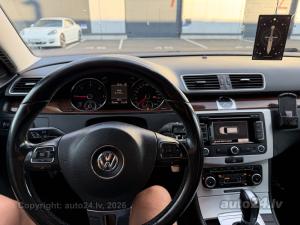 Melns Volkswagen Passat 2011 Tallina, ar dzinēja tilpumu 2.00 L un nobraukumu 0 tūkst. km par 2499 €, foto 16 vietnē AUTOMOTO.COM.LV
