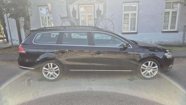 Black Volkswagen Passat 2011 in Vilnius, with an engine capacity of 1.97 L and mileage of 309 thousand km for 4600 €, photo 5 on AUTOMOTO.COM.LV