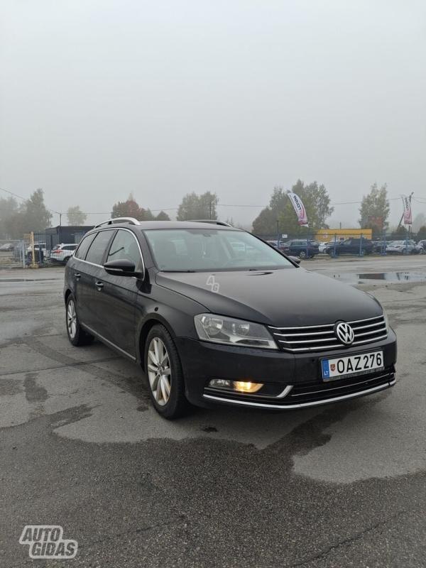 Melns Volkswagen Passat 2011 Panevēža, ar dzinēja tilpumu 2.00 L un nobraukumu 373 tūkst. km par 4400 €, foto 3 vietnē AUTOMOTO.COM.LV