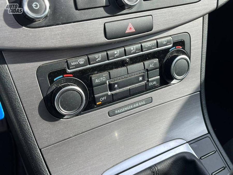 Melns Volkswagen Passat 2011 Marijampole, ar dzinēja tilpumu 1.60 L un nobraukumu 251 tūkst. km par 4650 €, foto 11 vietnē AUTOMOTO.COM.LV
