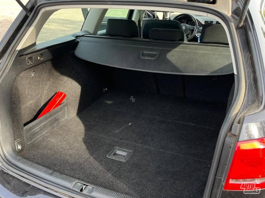 Melns Volkswagen Passat 2011 Marijampole, ar dzinēja tilpumu 1.60 L un nobraukumu 251 tūkst. km par 4650 €, foto 17 vietnē AUTOMOTO.COM.LV
