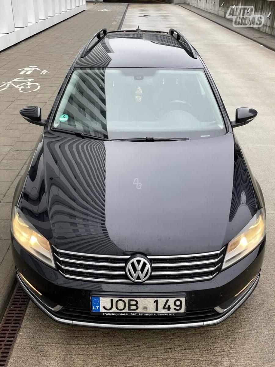 Black Volkswagen Passat 2012 in Vilnius, with an engine capacity of 2.00 L and mileage of 247 thousand km for 6400 €, photo 5 on AUTOMOTO.COM.LV