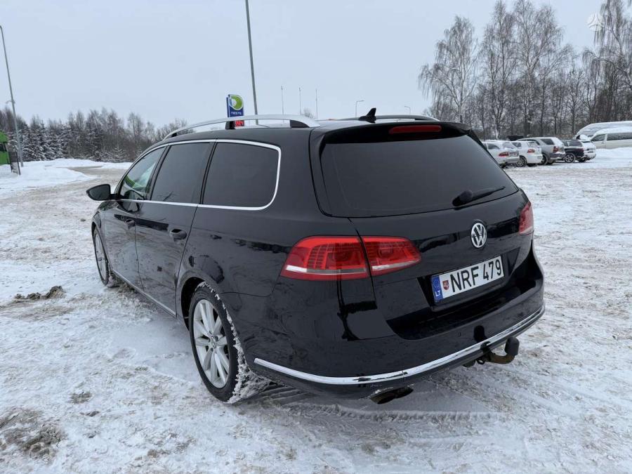 Melns Volkswagen Passat 2012 Telšiai, ar dzinēja tilpumu 2.00 L un nobraukumu 362 tūkst. km par 5200 €, foto 6 vietnē AUTOMOTO.COM.LV