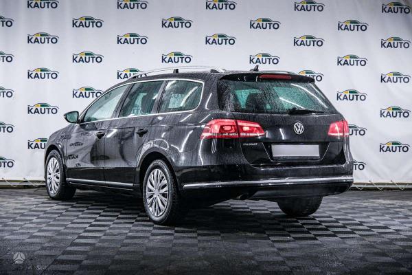 Melns Volkswagen Passat 2012 Kauņa, ar dzinēja tilpumu 1.60 L un nobraukumu 0 tūkst. km par 7390 €, foto 4 vietnē AUTOMOTO.COM.LV