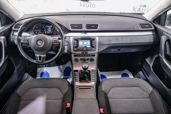 Melns Volkswagen Passat 2012 Kauņa, ar dzinēja tilpumu 1.60 L un nobraukumu 0 tūkst. km par 7390 €, foto 8 vietnē AUTOMOTO.COM.LV