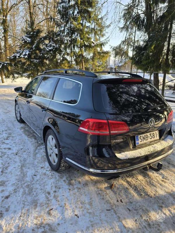 Melns Volkswagen Passat 2012 Širvintos, ar dzinēja tilpumu 0.00 L un nobraukumu 263 tūkst. km par 4800 €, foto 6 vietnē AUTOMOTO.COM.LV