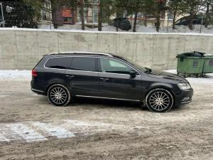 Black Volkswagen Passat 2012 in Vilnius, with an engine capacity of 1.97 L and mileage of 272 thousand km for 6000 €, photo 2 on AUTOMOTO.COM.LV