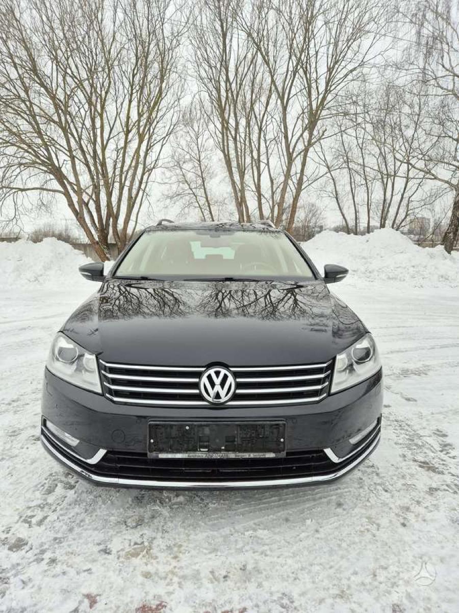 Melns Volkswagen Passat 2012 Šauļi, ar dzinēja tilpumu 1.97 L un nobraukumu 209 tūkst. km par 6450 €, foto 2 vietnē AUTOMOTO.COM.LV