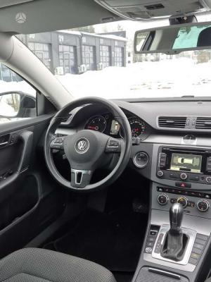 Melns Volkswagen Passat 2012 Šauļi, ar dzinēja tilpumu 1.97 L un nobraukumu 209 tūkst. km par 6450 €, foto 17 vietnē AUTOMOTO.COM.LV