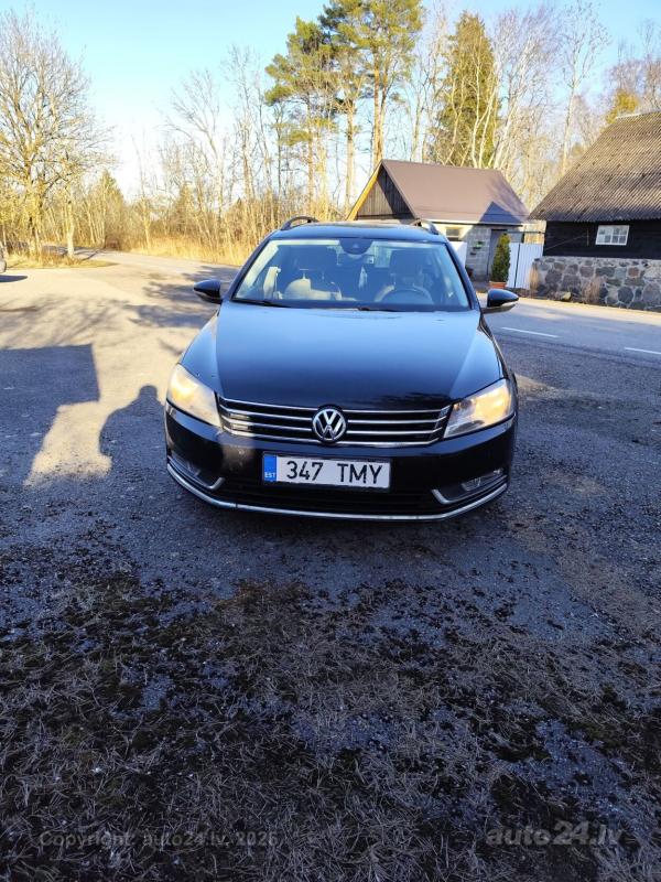 Black Volkswagen Passat 2012 in Haapsalu, with an engine capacity of 1.60 L and mileage of 308 thousand km for 3500 €, photo 5 on AUTOMOTO.COM.LV