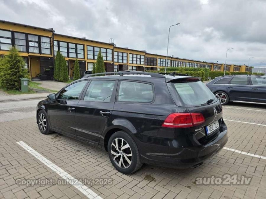 Melns Volkswagen Passat 2012 Tartu, ar dzinēja tilpumu 2.00 L un nobraukumu 330 tūkst. km par 2999 €, foto 5 vietnē AUTOMOTO.COM.LV