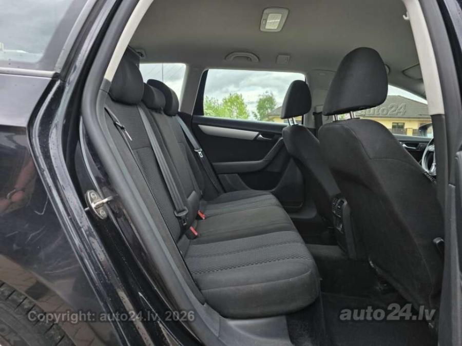 Melns Volkswagen Passat 2012 Tartu, ar dzinēja tilpumu 2.00 L un nobraukumu 330 tūkst. km par 2999 €, foto 9 vietnē AUTOMOTO.COM.LV