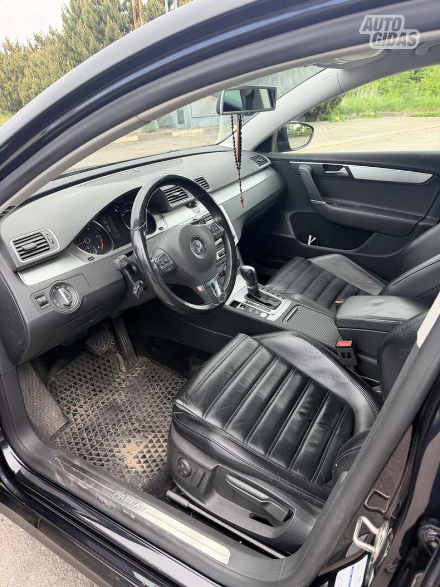 Melns Volkswagen Passat 2012 Klaipėda, ar dzinēja tilpumu 2.00 L un nobraukumu 164 tūkst. km par 8000 €, foto 6 vietnē AUTOMOTO.COM.LV