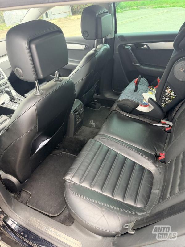 Melns Volkswagen Passat 2012 Klaipėda, ar dzinēja tilpumu 2.00 L un nobraukumu 164 tūkst. km par 8000 €, foto 6 vietnē AUTOMOTO.COM.LV