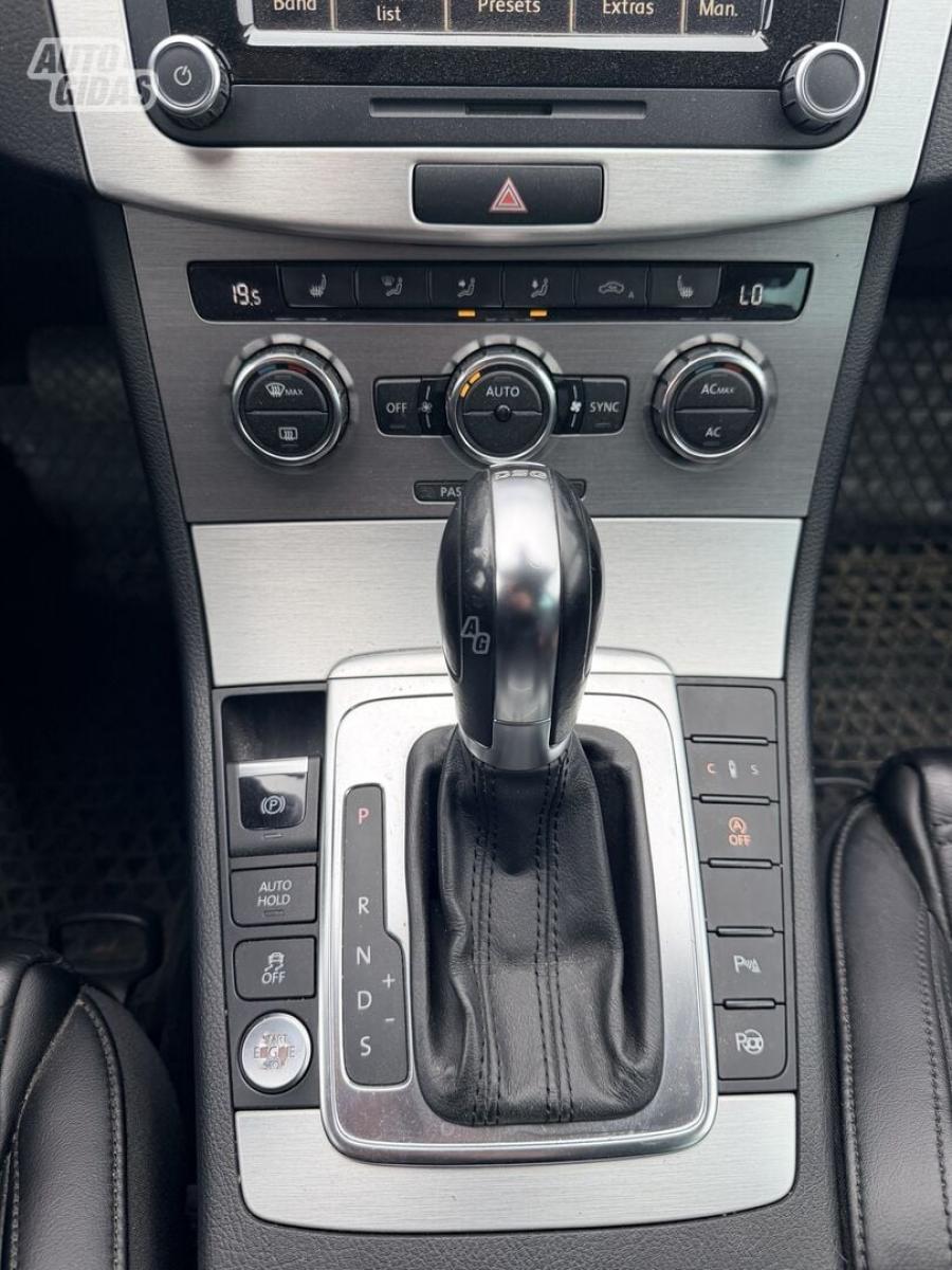 Melns Volkswagen Passat 2012 Klaipėda, ar dzinēja tilpumu 2.00 L un nobraukumu 164 tūkst. km par 8000 €, foto 10 vietnē AUTOMOTO.COM.LV