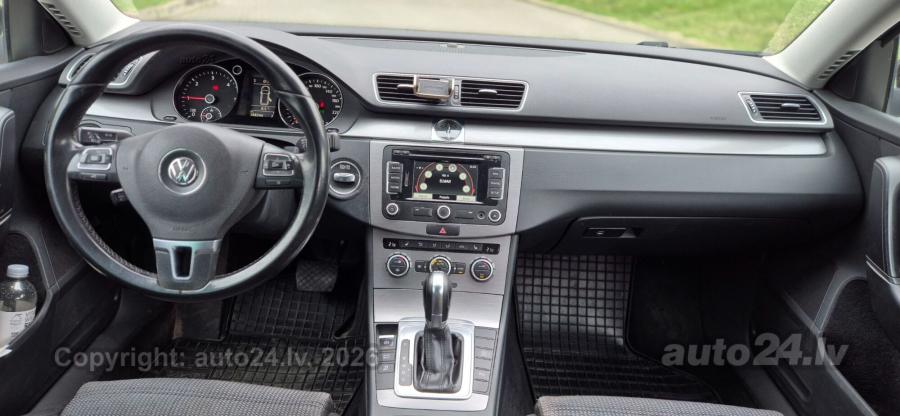 Melns Volkswagen Passat 2012 Tartu, ar dzinēja tilpumu 2.00 L un nobraukumu 390 tūkst. km par 3999 €, foto 7 vietnē AUTOMOTO.COM.LV