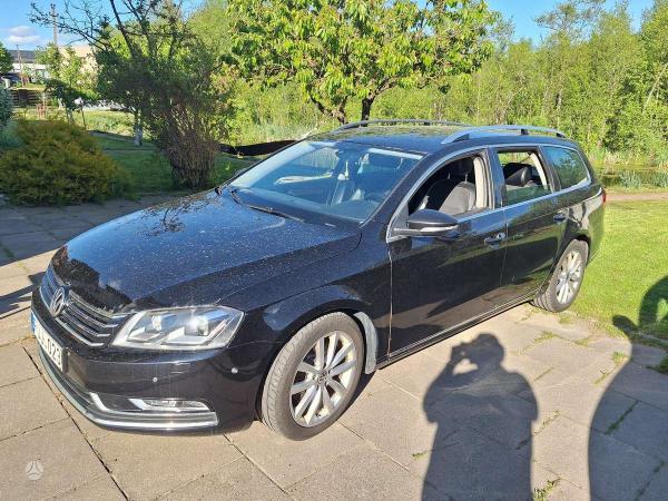 Melns Volkswagen Passat 2012 Viļņa, ar dzinēja tilpumu 2.00 L un nobraukumu 3550 tūkst. km par 4000 €, foto 4 vietnē AUTOMOTO.COM.LV