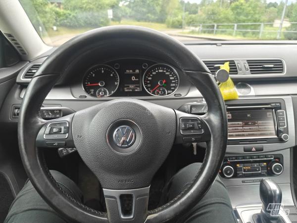 Melns Volkswagen Passat 2012 Ignalina, ar dzinēja tilpumu 2.00 L un nobraukumu 347 tūkst. km par 5300 €, foto 8 vietnē AUTOMOTO.COM.LV