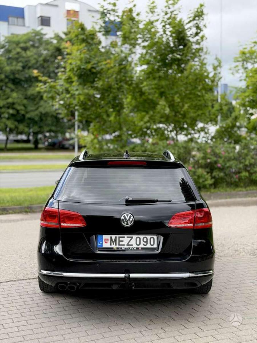 Melns Volkswagen Passat 2012 Viļņa, ar dzinēja tilpumu 2.00 L un nobraukumu 287 tūkst. km par 4400 €, foto 6 vietnē AUTOMOTO.COM.LV