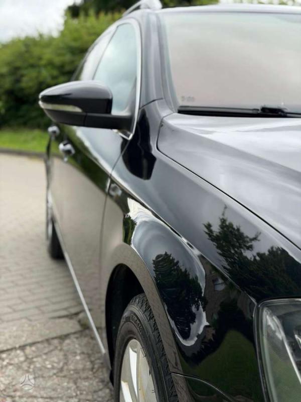 Black Volkswagen Passat 2012 in Vilnius, with an engine capacity of 2.00 L and mileage of 287 thousand km for 4400 €, photo 9 on AUTOMOTO.COM.LV