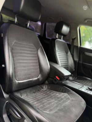 Melns Volkswagen Passat 2012 Viļņa, ar dzinēja tilpumu 2.00 L un nobraukumu 287 tūkst. km par 4400 €, foto 15 vietnē AUTOMOTO.COM.LV