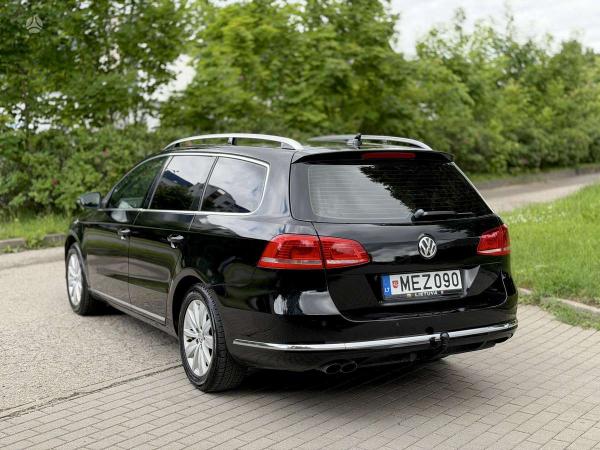 Melns Volkswagen Passat 2012 Viļņa, ar dzinēja tilpumu 2.00 L un nobraukumu 289 tūkst. km par 4000 €, foto 3 vietnē AUTOMOTO.COM.LV