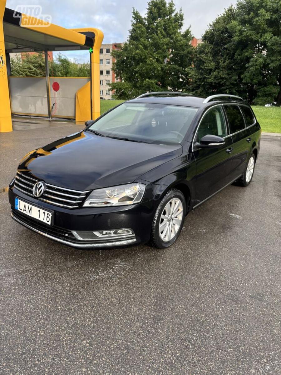 Black Volkswagen Passat 2012 in Panevezys, with an engine capacity of 2.00 L and mileage of 248 thousand km for 4500 €, photo 1 on AUTOMOTO.COM.LV