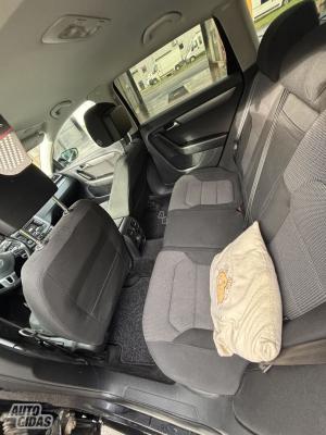 Black Volkswagen Passat 2012 in Panevezys, with an engine capacity of 2.00 L and mileage of 248 thousand km for 4500 €, photo 10 on AUTOMOTO.COM.LV